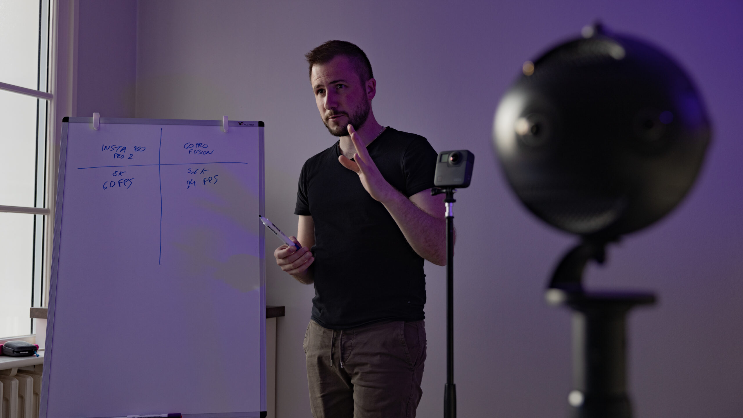 Vous voulez que vos équipes réalisent elles-mêmes leurs contenus VR ...