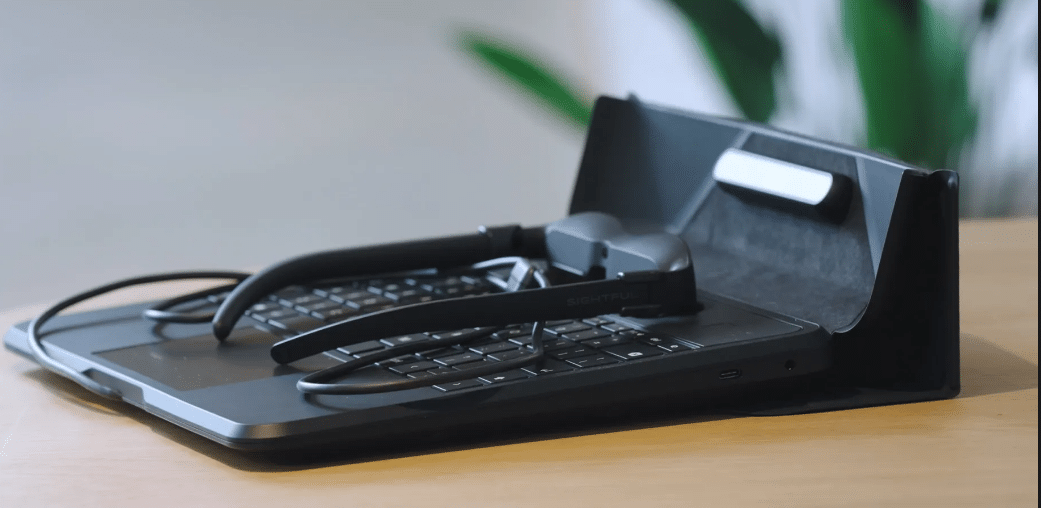 Le premier ordinateur portable AR au monde voit le jour